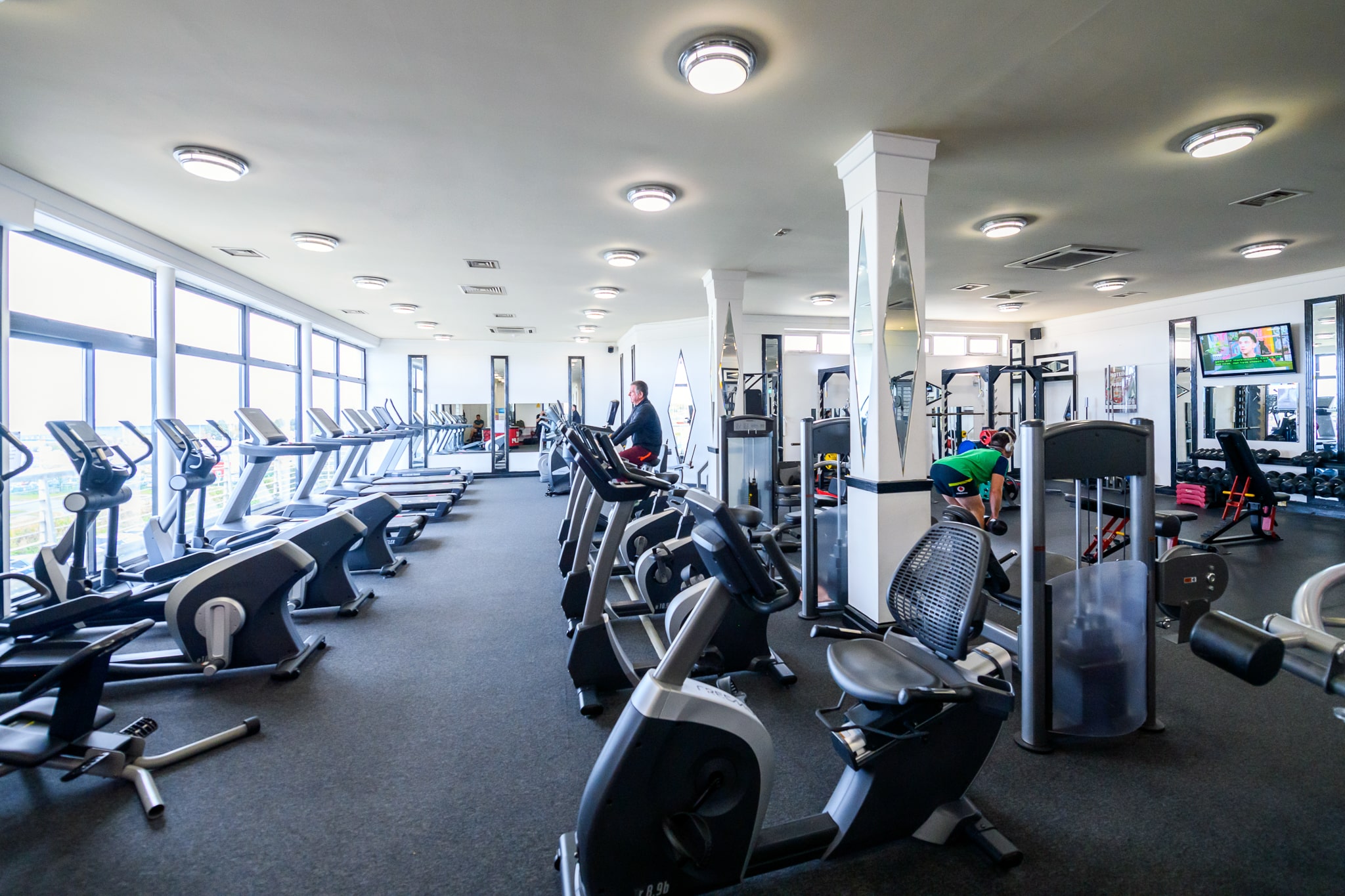 Explore the diverse sports and social clubs that meet at ALSAA